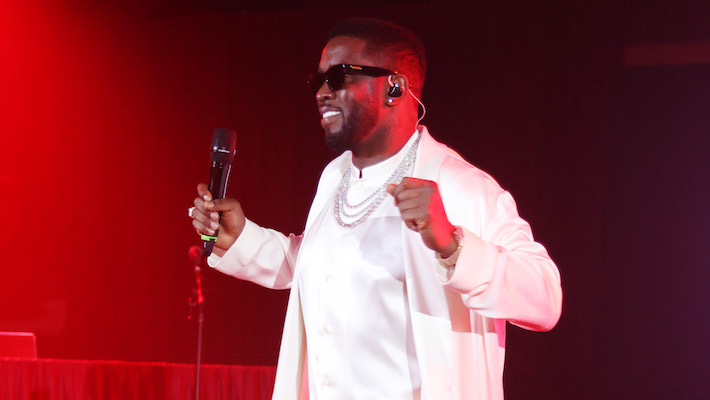 Diddy Receiving Global Icon Award At VMAs 2023, Performing