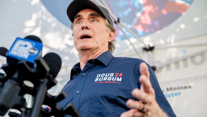 Doug Burgum Might Miss GOP Debate After Basketball Injury Doug Burgum Might Miss GOP Debate After Basketball Injury