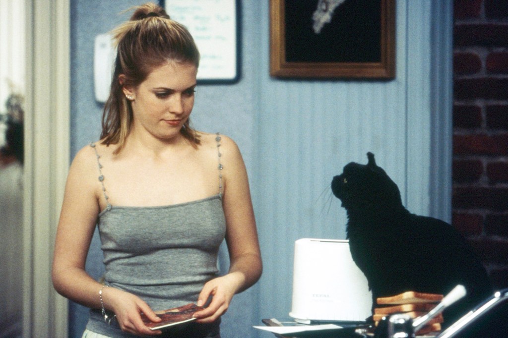 Melissa Joan Hart Almost Fired From 'Sabrina' Over Racy Pics