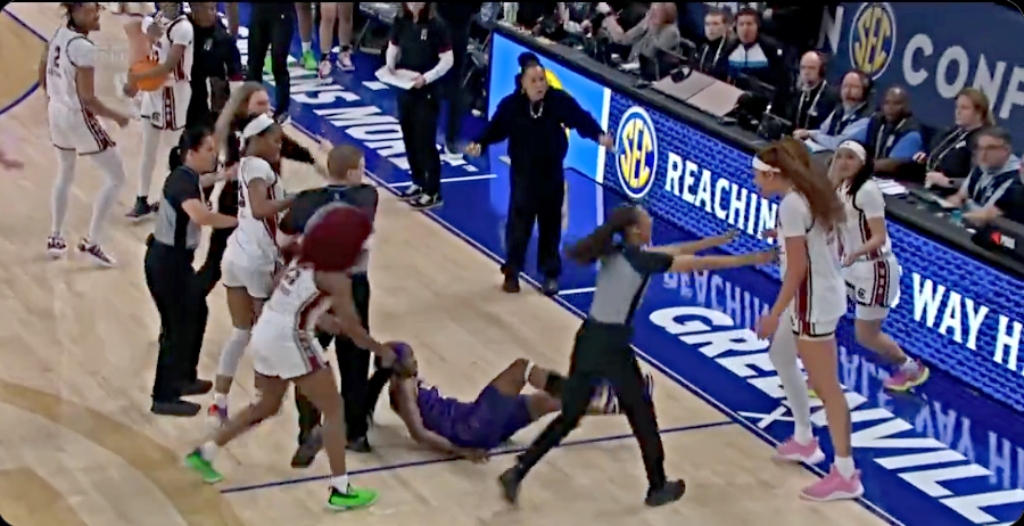 Benches Cleared In LSU-South Carolina After Cardoso Laid Out Johnson