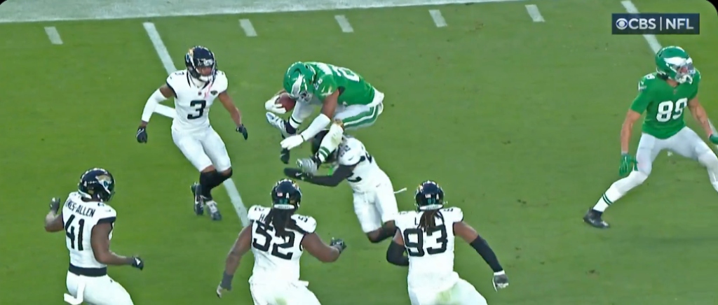 Saquon Barkley Pulled Off Reverse Hurdle Against The Jaguars