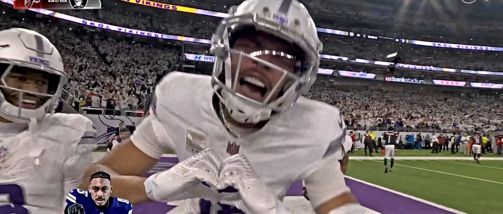 Justin Jefferson Showed Love To Randy Moss After Touchdown