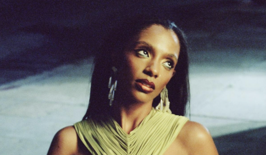 Mereba Shares 'Phone Me' Video Ahead Of New Album