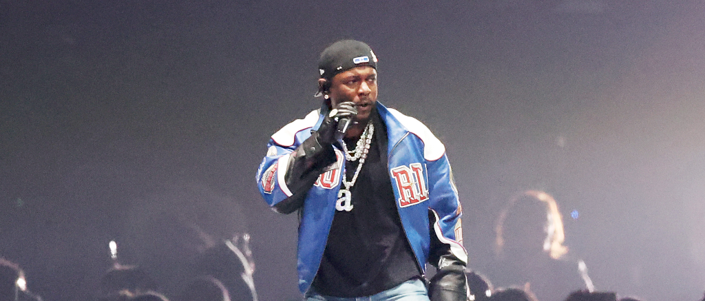 Kendrick Lamar’s Super Bowl Halftime Show Led To Some Hilarious (And Drake-Specific) FCC Complaints