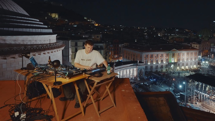 Fred Again.. Performed Live From An Italian Fan's Roof